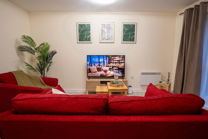 Cosy 2 Bedroom Flat In Stevenage - Stevenage