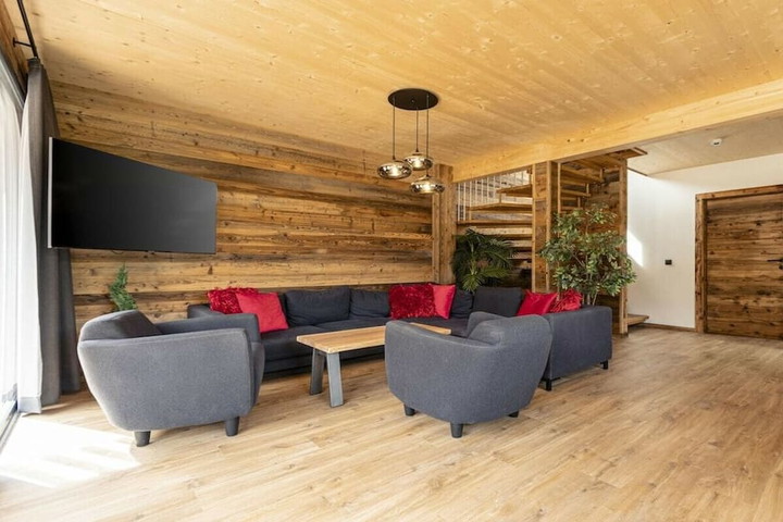 Chalet With 4 Bedrooms & Sauna - Berwang