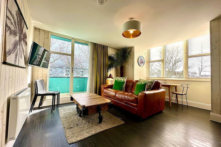 Designer Apartment Inc. Free Parking & Fast Wifi - Poole