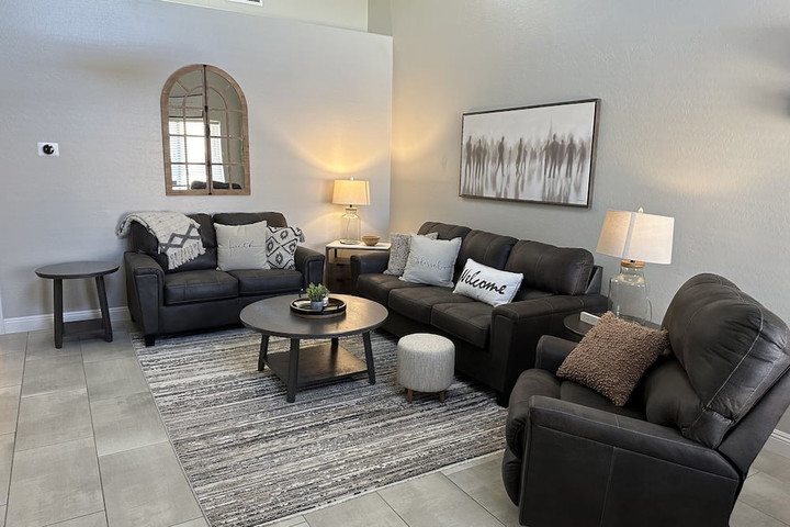 Westgate Sports Area! Gated Community! Beautiful And Comfortable For The Family. - Sun City