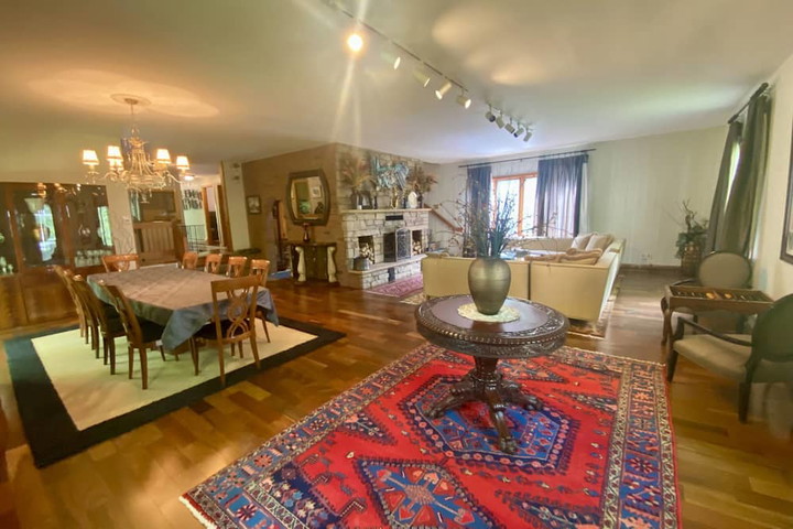 Beautiful Saugerties Rental -Pool, Fire Pit, Close To Hits, Hiking, Festivals - Saugerties, NY