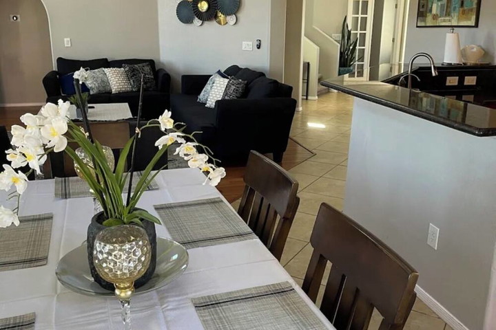 Wonderful 5-bedroom House In Peaceful Gallup - Gallup, NM