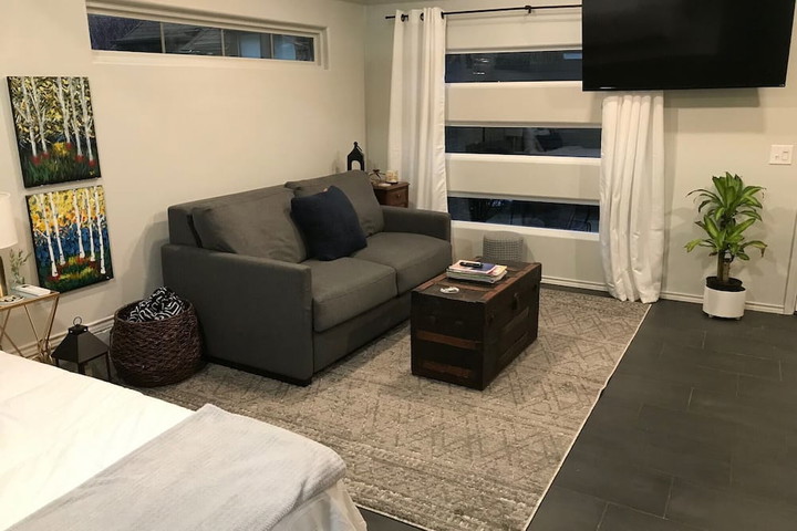 Quaint Midtown Studio Located Minutes From The Best Tulsa Has To Offer. - Tulsa, OK