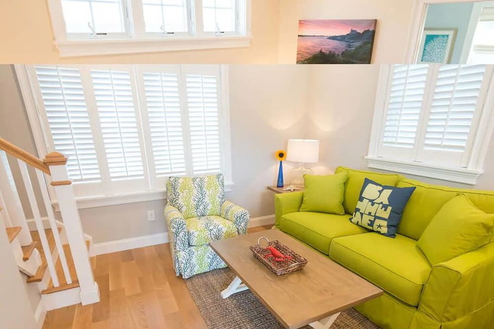 Cottages With Easy Access To Newport, Beaches, Nature Trails  And  Vineyards - Rhode Island