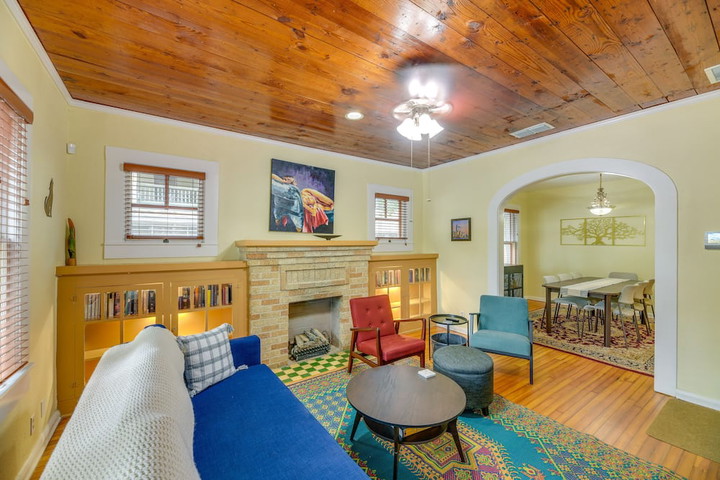 San Antonio Gem In Prime Location W/ Outdoor Space - Alamo Heights, TX