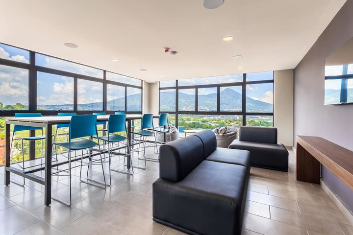 Brand New Lux Condo In Avitat - San Salvador