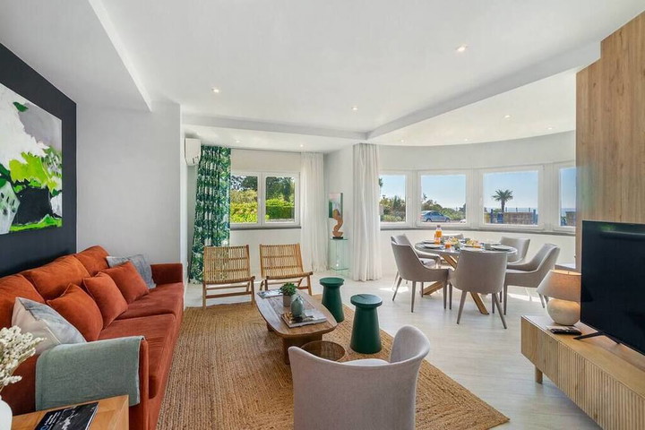 Cascais Stylish Oceanview Apartment - Cascais