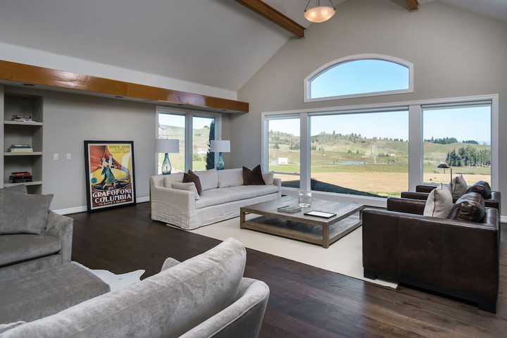 Atthejoy- A Luxury Wine Country Retreat - Salem, OR