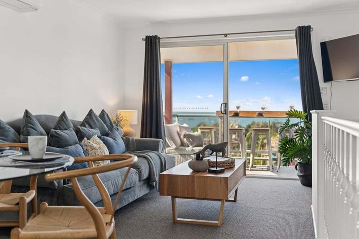 Ocean Edge At Sapphire Beach Coastal Charm & Ocean Views In Aqua Luna Resort - Coffs Harbour
