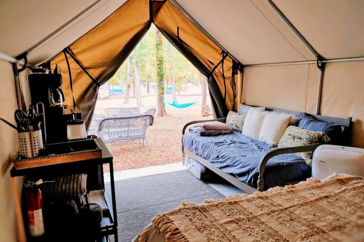 Safari Tent Nature Escape On The San Marcos River: Perfect For A Glamping Vacation Near Kingsbury, Texas - Texas