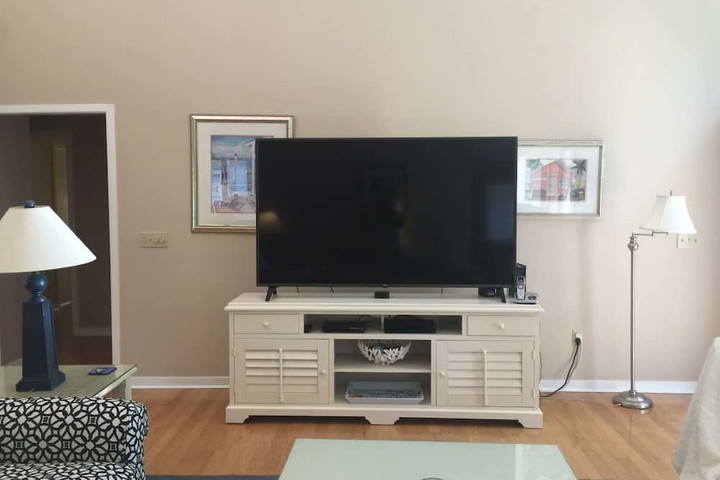 Sea Pines Home With Private Pool & Tennis.  Also Location, Location, Location! - Bluffton, SC