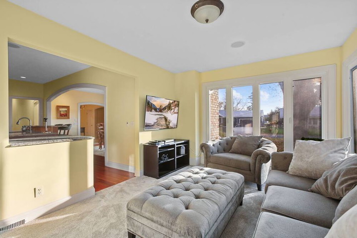 Executive 5-bedroom House In Edina - Bloomington, MN