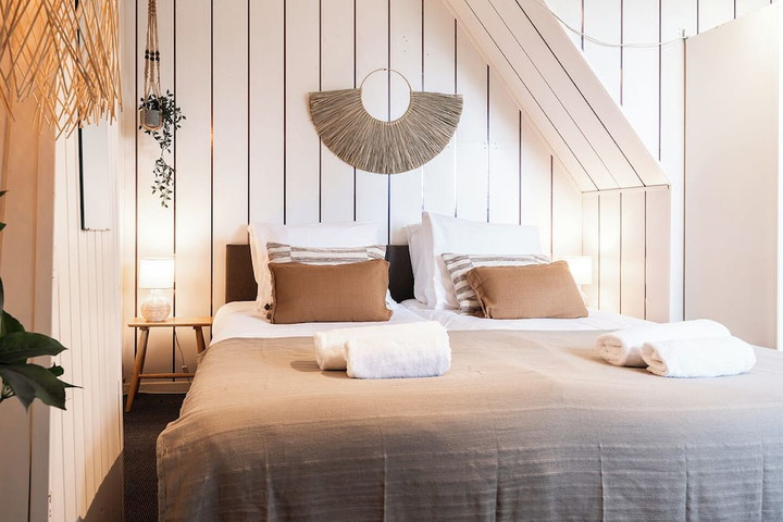 Small But Functional Room In Central Zoutelande, Just Steps From The Beach. Ideal For Budget Travelers And Short Stays Who Want To Spend Most Of Their Time Outdoors. - Zoutelande