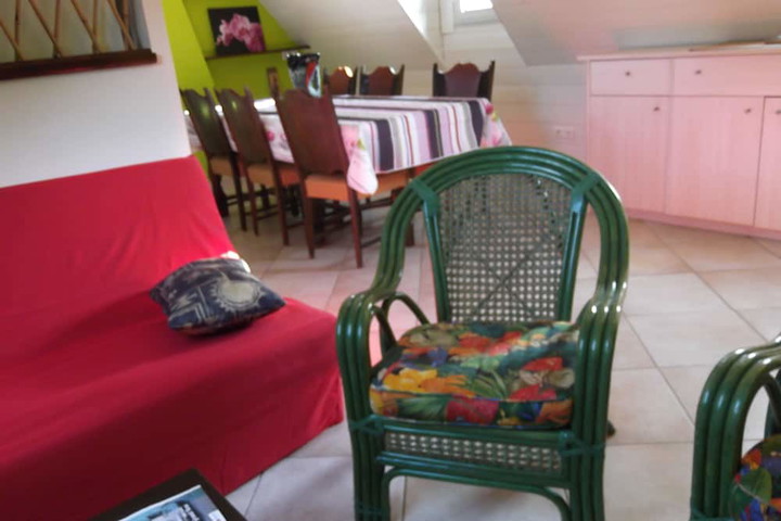 Calme Et Tranquilité Dans Cet Appartement  Situé à 900m Des Plages - Trébeurden