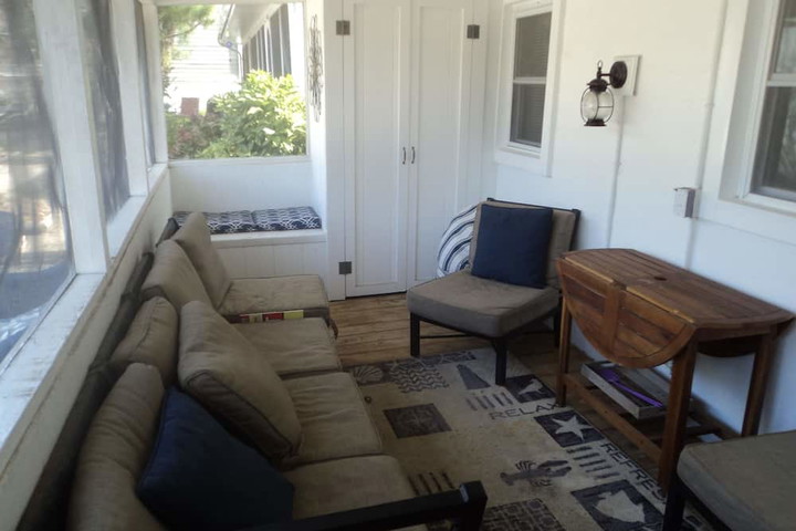 Vintage Dog-friendly Dewey Beach Cottage - 125 Steps To The Beach! - Rehoboth Beach, DE