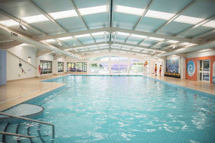 Caravan Sleeps 5 - Decking, Parking, Pet Friendly - Lytham St Annes
