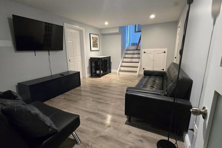 The Thomas House ~ 2br ~ Pet Friendly ~ Getaway - Cobourg