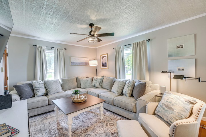 Presque Isle Home W/ Screened Porch Near River! - Maine