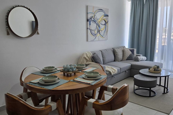 Spacious 2 Bedroom, 2 Bath Condo With Poolside View-punta Cana - Punta Cana