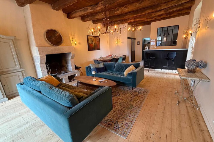 Ancienne Chapelle Du Xiie Siècle Avec Terrasse & Cheminée - 8 Personnes - Josselin