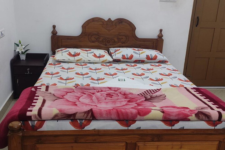 Beautiful Homestay Near Munnar With Four Attached Bathrooms - Munnar