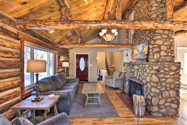 Downtown Buena Vista Cabin W/ Patio & Grill! - Buena Vista, CO
