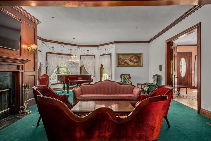 Luxury Mountain Retreat: Skiing, Spa, Arcade & Bar - Wrightwood, CA