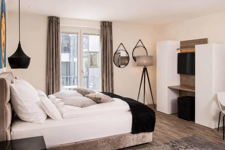 The Faces | Premium Studio | Balkon | 203 - Berlin