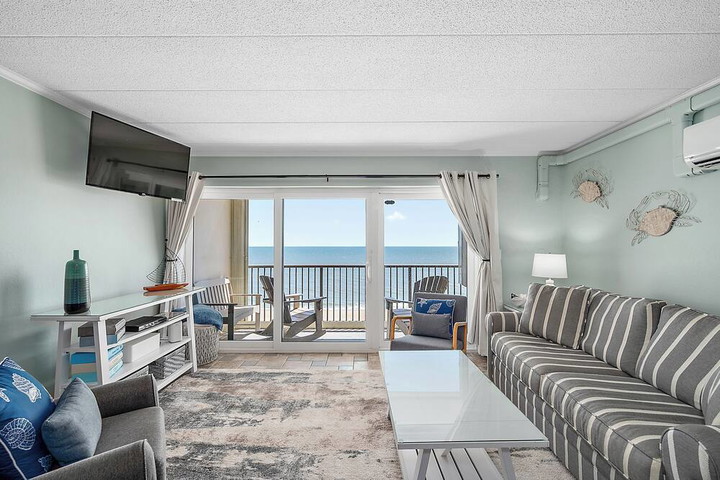 Sandpiper Dunes - Ocean Front 1 Bedroom Condo With Outdoor Pool! - Ocean City, MD