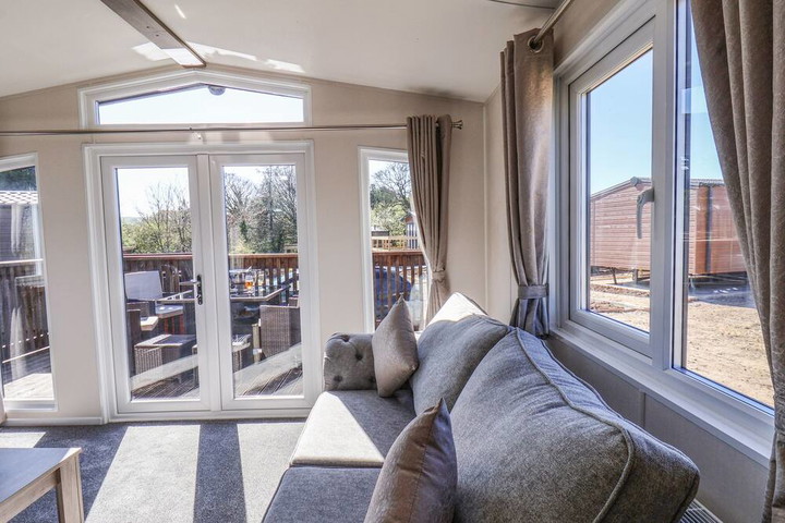 Lilac Lodge, Pet Friendly, Luxury Holiday Cottage In Staithes - Staithes
