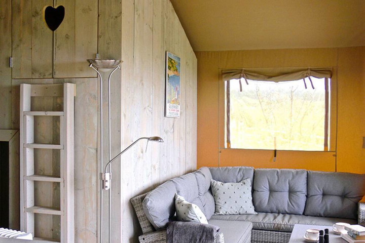 Outdoor Adventure Glamping Retreat: Family Friendly, Sea Views - Guernsey
