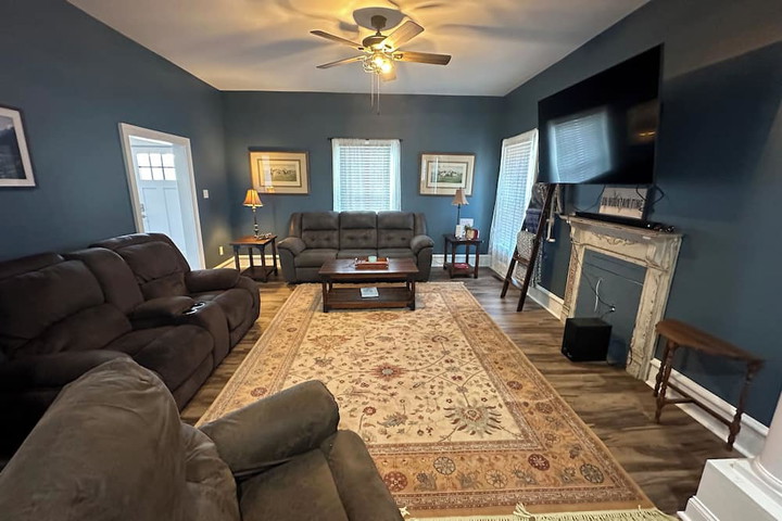 Newly Renovated 3 Bed 2 Bath House In Clifton Forge, Va - Covington, VA