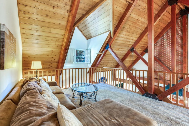 A Perfect Lake House Get Away - Odessa, FL