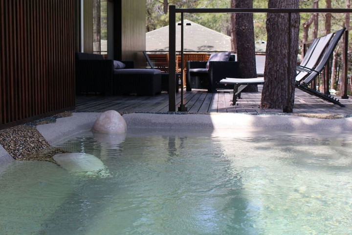 Joli Appartement Dans Une Maison De Vacances Avec Wifi, Piscine, Climatisation, Tv, Terrasse - Calvi