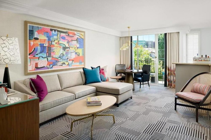 Trendy West Hollywood Stay  Walk To Dining & Nightlife - West Hollywood, CA