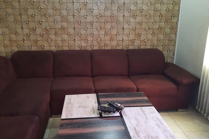 Oasis Realm It's Always Summer Here - Kingston