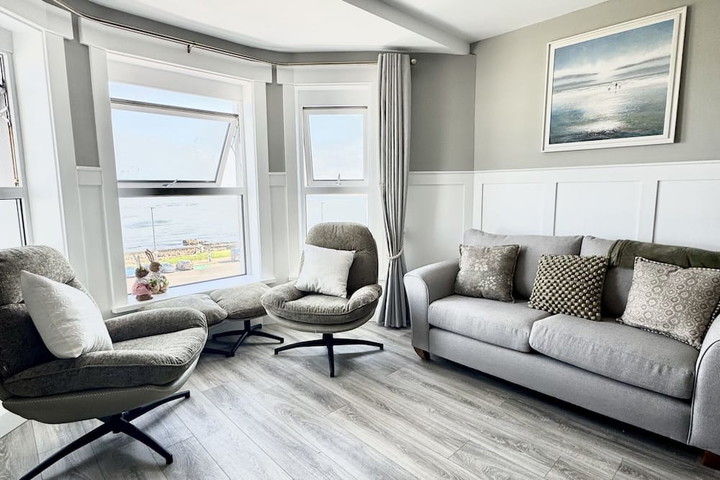 Stunning Sea View Apartment - Sea Glass @ No 6 - Portrush