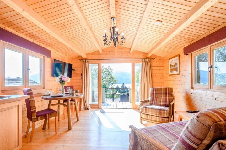 1 Bed In Helensburgh (Oc-78989) - Lochgoilhead