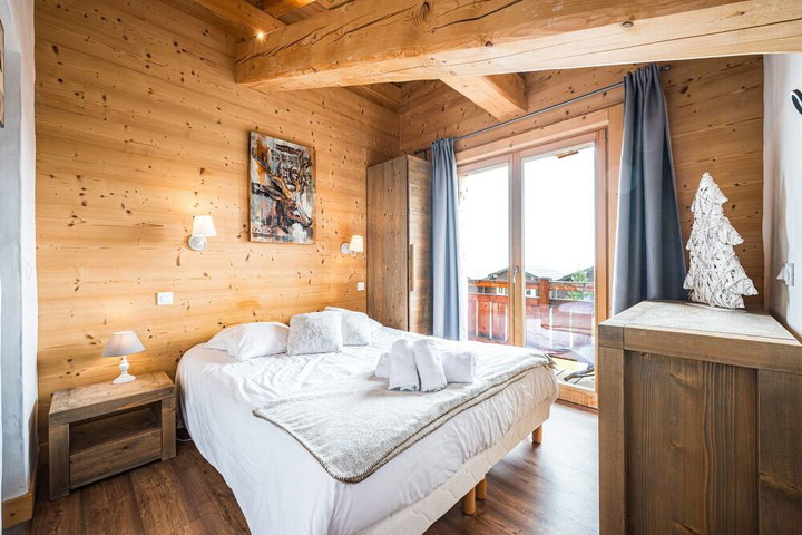 Appartement "Chalet A - O Saisies" Avec Vue Sur Les Montagnes, Terrasse Privée Et Wi-fi - Lac de Saint-Guérin