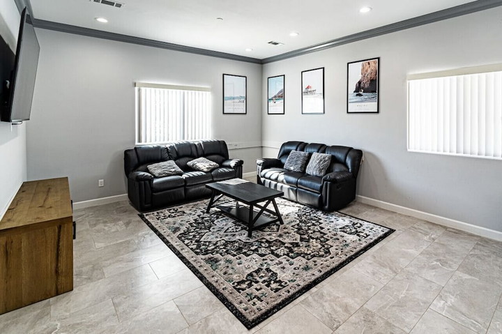 Nouvelles Locations 2022&nbsp;: 5&nbsp;Chambres Avec 9&nbsp;Lits Queen Size Près De Disneyland - Seal Beach, CA