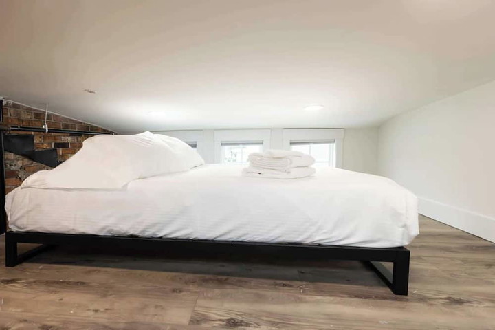 Pipeline - Loft #9 - 8 Min Walk To The Beach - Virginia Beach, VA