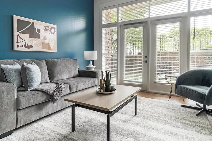 Landing | Chic 2bd, Rooftop Lounge, Pool - Cary, NC