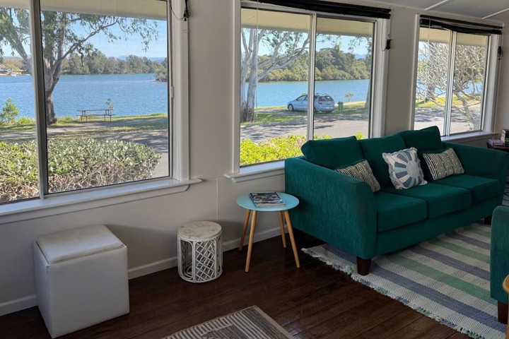 River Cottage - Stunning Views And Walking Distance To River And Beach - Coffs Harbour