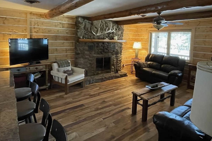 Log Cabin Back To Rio Grande National Forest - Fishing, Hiking, Skiing - South Fork, CO