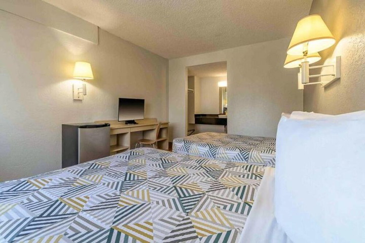 2 Camas Matrimoniales | Reformado, Minibar - Fremont, CA