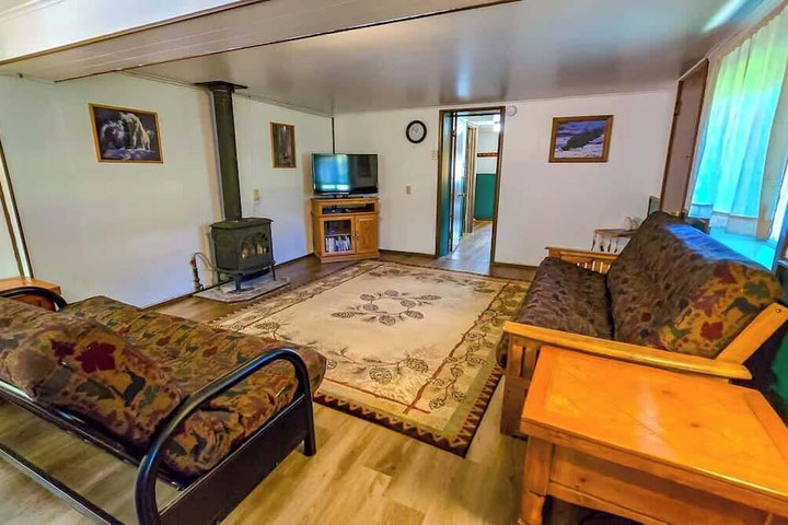 Brown Bear Lodge-in Town-hot Tub-pet Friendly - Red Lodge, MT