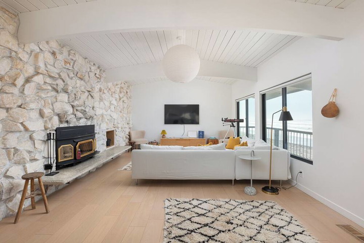 Marisol-huge Views, 4 Bedrooms, Oceanfront - Pacific City, OR
