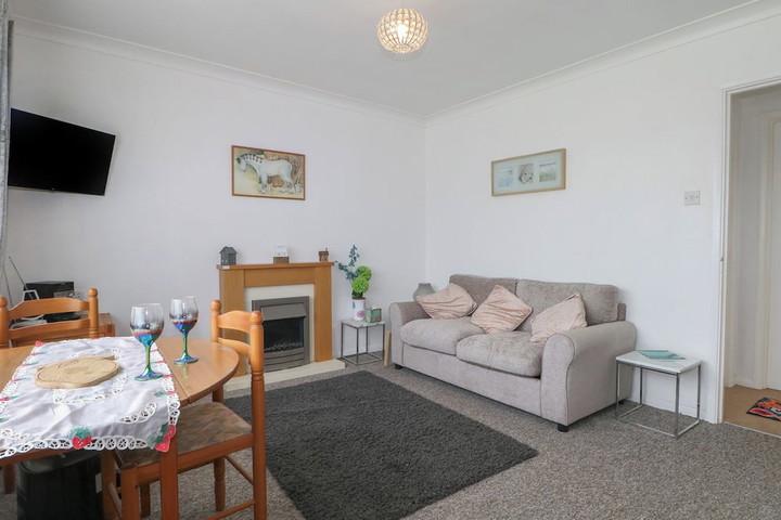 90 Bay View, Family Friendly, With Pool In Greatstone-on-sea - Camber Sands