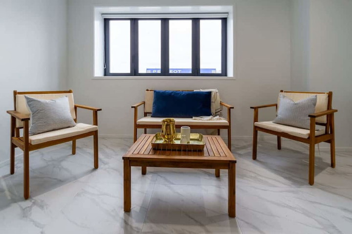 Greek Island Inspired 2 Bed Room 1 Bath Townhouse - Christchurch