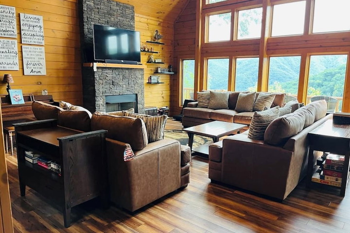 Serenity Mountain Retreat - Lake Junaluska, NC